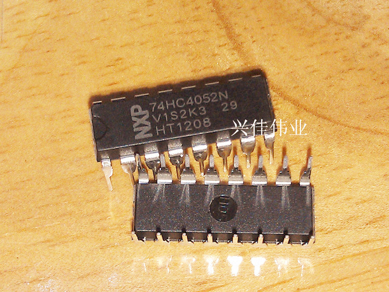 74HC4052 74HC4052N SN74HC4052N Dual 4-to-1 analog switch IC DIP-16 ...