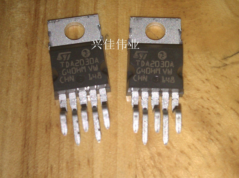 This TDA2030 TDA2030A audio amplifier IC hundred percent of s ST ...